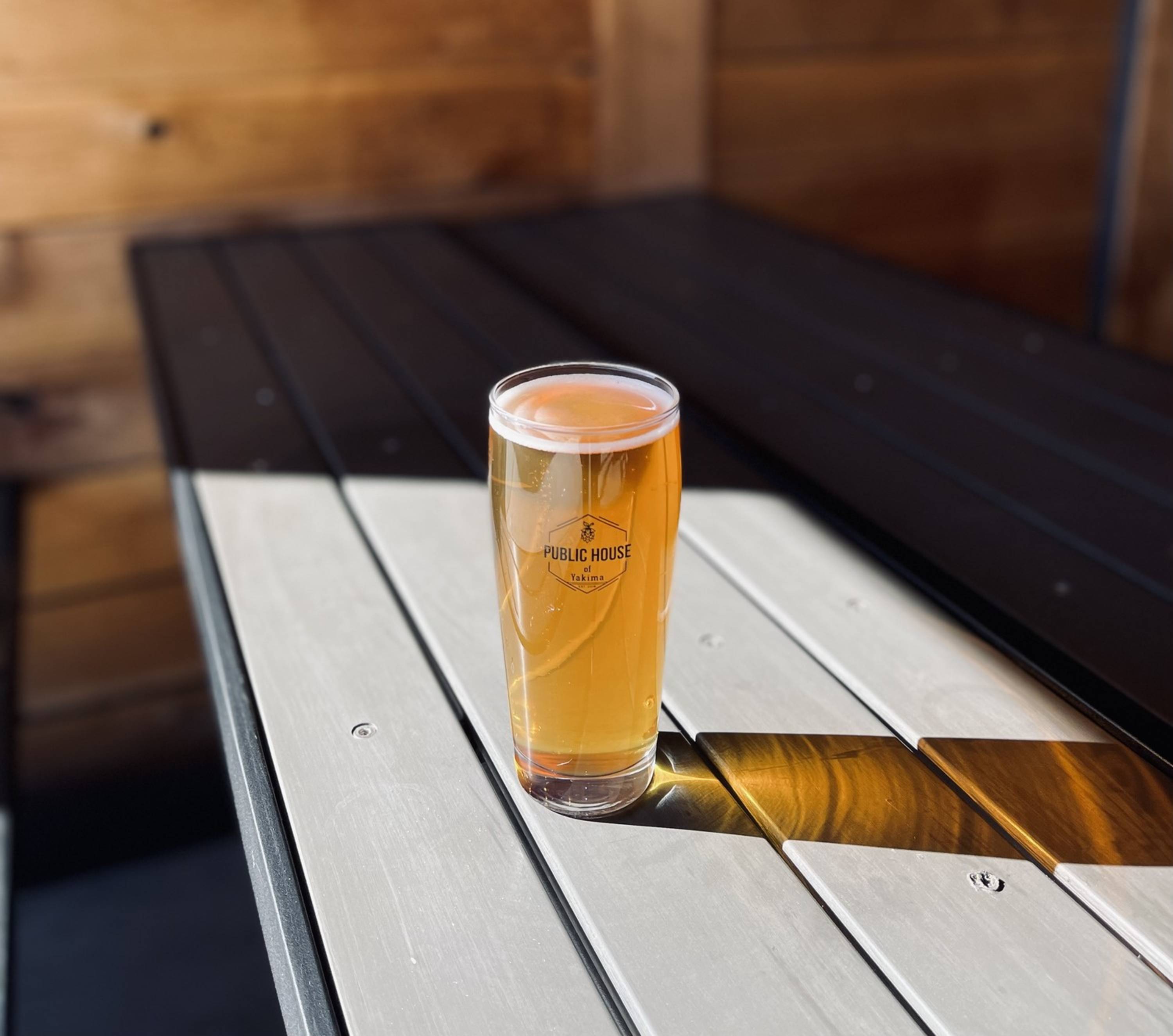 Enjoy 120 Taps of Beer & Cider in Yakima - Public House of Yakima